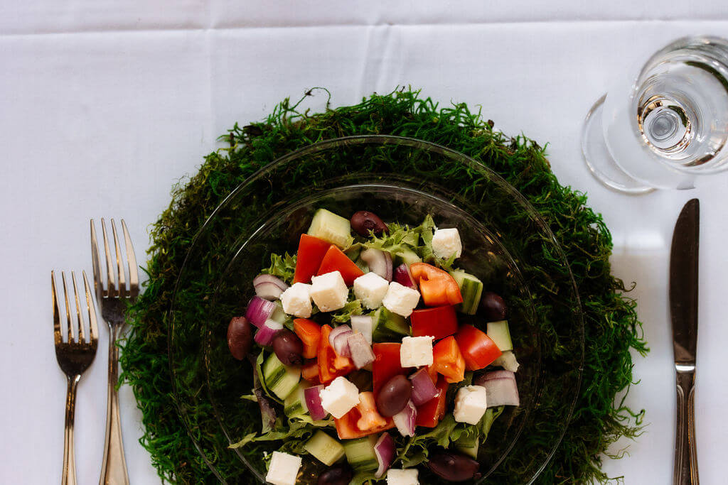 Deco Catering - MN Funeral Planning